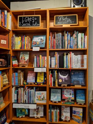 THIS IS A BOOKSTORE & BOOKBUG - 191 Photos & 53 Reviews - 3019 Oakland ...