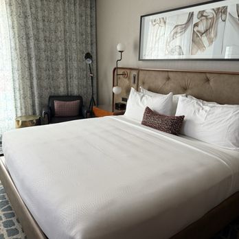 HOTEL DISTIL, AUTOGRAPH COLLECTION - Updated December 2025 - 197 Photos ...
