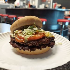 MUGS UP DRIVE IN - Updated June 2025 - 48 Photos & 116 Reviews - 700 E ...