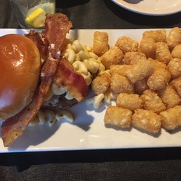 MAXON’S AMERICAN GRILL - Updated January 2026 - 133 Photos & 153 ...