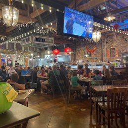 STREETSIDE MARKET - Updated July 2025 - 152 Photos & 98 Reviews - 201 W ...