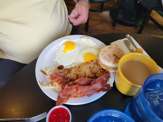 FREELAND CAFÉ AND LOUNGE - Updated December 2025 - 59 Photos & 166 ...