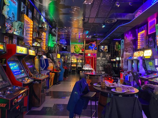 LAST LEVEL LOUNGE - Updated December 2025 - 16 Photos - 72 Dunlop ...