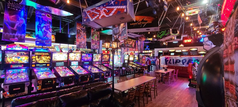 FLIPPERS FAMILY ARCADE - Updated December 2024 - 14 Photos & 25 Reviews ...