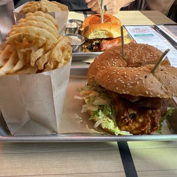 STOUP BREWING KENMORE - Updated May 2025 - 151 Photos & 145 Reviews ...