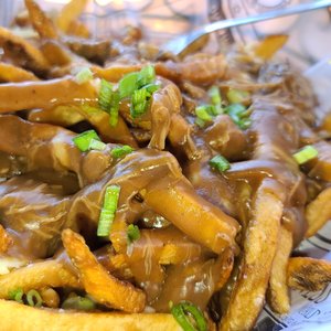 HILLTOWN TAVERN - 114 Photos & 136 Reviews - Sports Bars - 326 ...