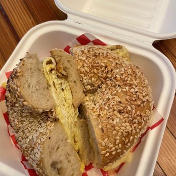 ROUND BREADS BAKERY - Updated January 2026 - 40 Photos & 31 Verified ...