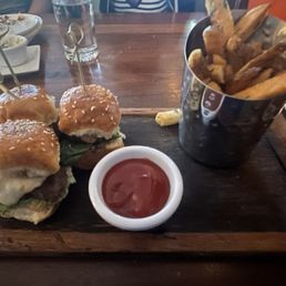 THE REFECTORY - Updated December 2025 - 194 Photos & 109 Reviews - 862 ...