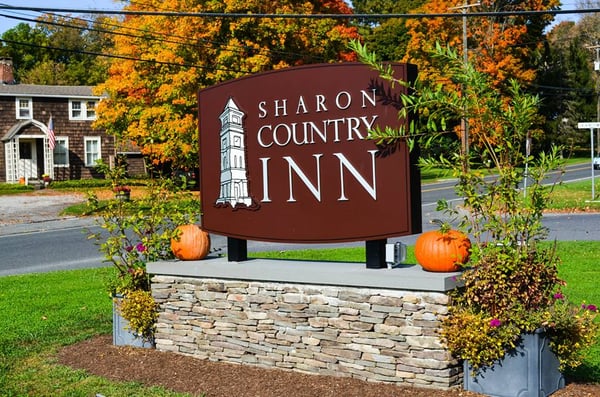 SHARON COUNTRY INN - 21 Photos & 32 Reviews - 1 Calkinstown Rd, Sharon ...