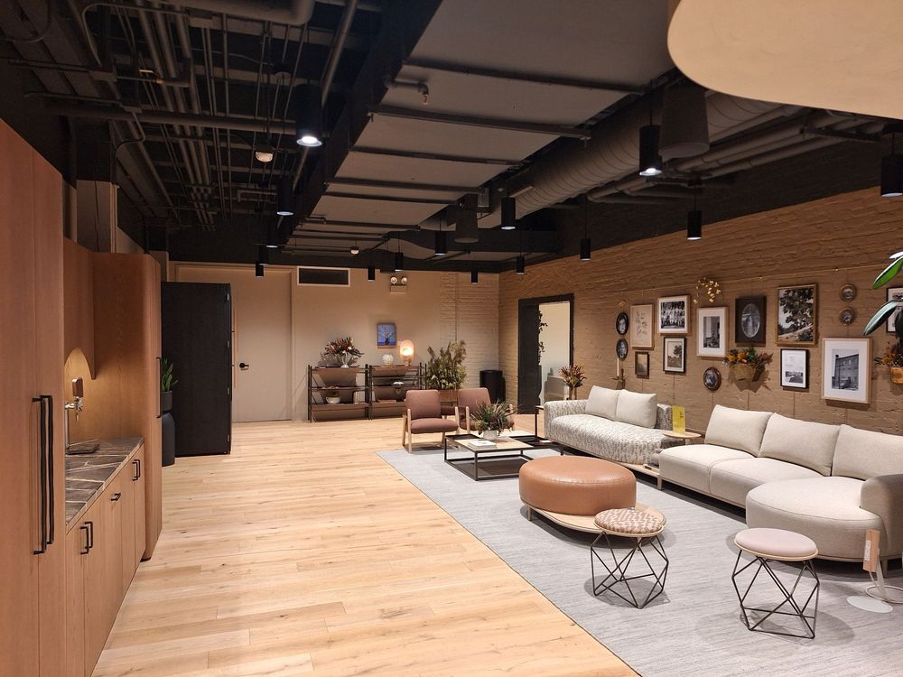 OFS - Updated May 2026 - 32 Photos - 1115 W Fulton Market, Chicago ...
