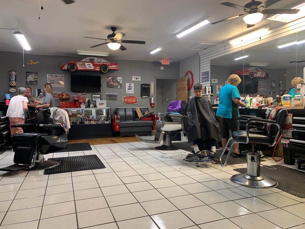 DIXIE CLIPPERS BARBER AND STYLE - Updated August 2025 - 104 ...