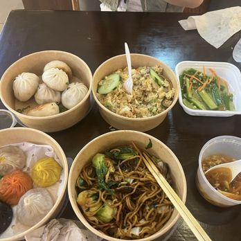 DUMPLING DISTRICT - Updated June 2024 - 103 Photos & 67 Reviews - 625 H ...