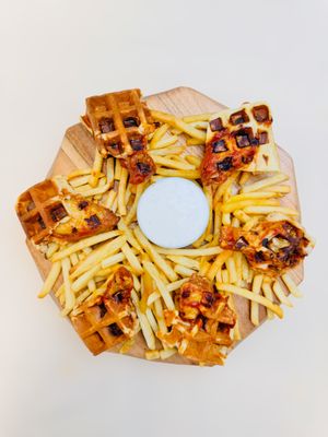 CRISPY CORNER - Updated July 2025 - 14 Photos - 1411 W Sunset Blvd, Los ...