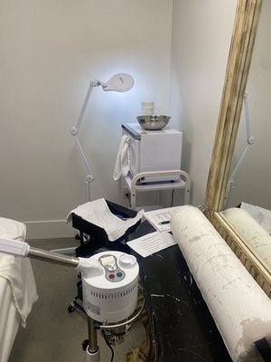 BODY LOGIC SCHOOL OF COSMETOLOGY, ESTHETICS & MASSAGE THERAPY - Updated ...