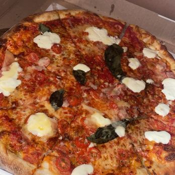 PIZZATA PIZZERIA - Updated May 2025 - 168 Photos & 133 Reviews - 240 S ...