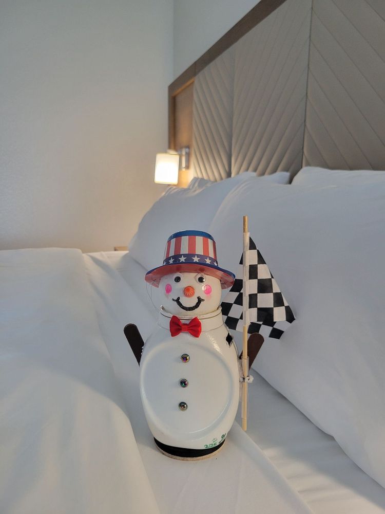 HOLIDAY INN EXPRESS WELLS-OGUNQUIT-KENNEBUNK - Updated December 2025 ...