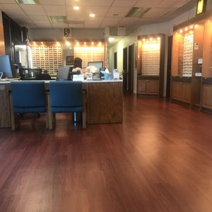 REDWOOD EYE CENTER - 23 Photos & 98 Reviews - Optometrists - 2852 ...