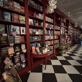 THE BOOK LOUNGE - Updated January 2026 - 33 Photos & 13 Reviews - 631 ...