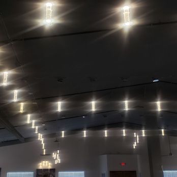 THE EPICUREAN TABLE - Updated April 2025 - 49 Photos & 25 Reviews ...