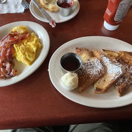 BLUE STAR CAFE & PUB - Updated August 2025 - 458 Photos & 724 Reviews ...