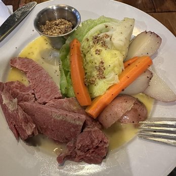 THE FAINTING GOAT PUB - Updated August 2024 - 24 Photos & 26 Reviews ...