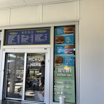 NESSY BURGERS - Updated August 2024 - 695 Photos & 1011 Reviews - 3235 ...