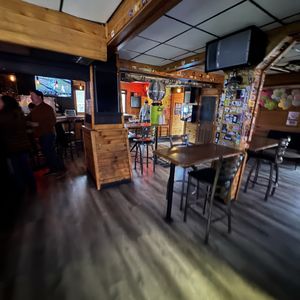 BERNELL’S - Updated January 2026 - 2513 Seiferth Rd, Madison, Wisconsin - Soul Food - Restaurant ...