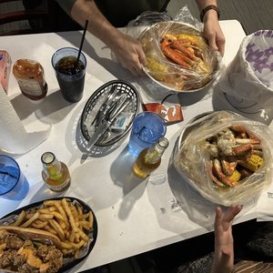 MR CRAB CAJUN SEAFOOD - 49 Photos & 23 Reviews - 507 Gold Star Hwy ...