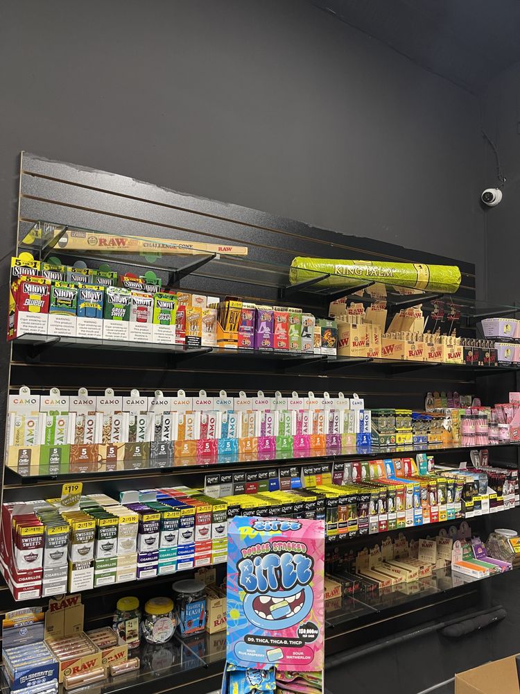 THE SMOKE JOB - Updated April 2025 - 706 E California St, Callisburg ...