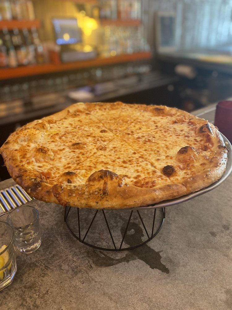 ATOMIC LOUNGE & PIZZA KITCHEN - Updated June 2025 - 58 Photos & 60 ...