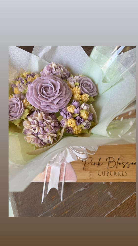 PINK BLOSSOM CUPCAKES - Updated November 2025 - 22 Photos - Rancho ...