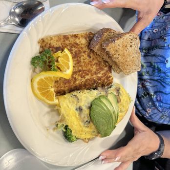 PEG’S GLORIFIED HAM N EGGS - Updated June 2025 - 595 Photos & 621 ...