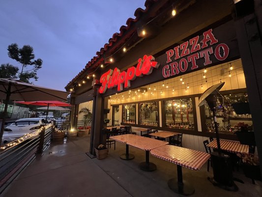 FILIPPI’S PIZZA GROTTO MISSION VALLEY - 407 Photos & 716 Reviews - 10330 Friars Rd, San Diego ...