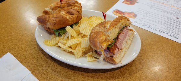 JASON’S DELI - 100 Photos & 152 Reviews - 10217 N Metro Center Pkwy ...