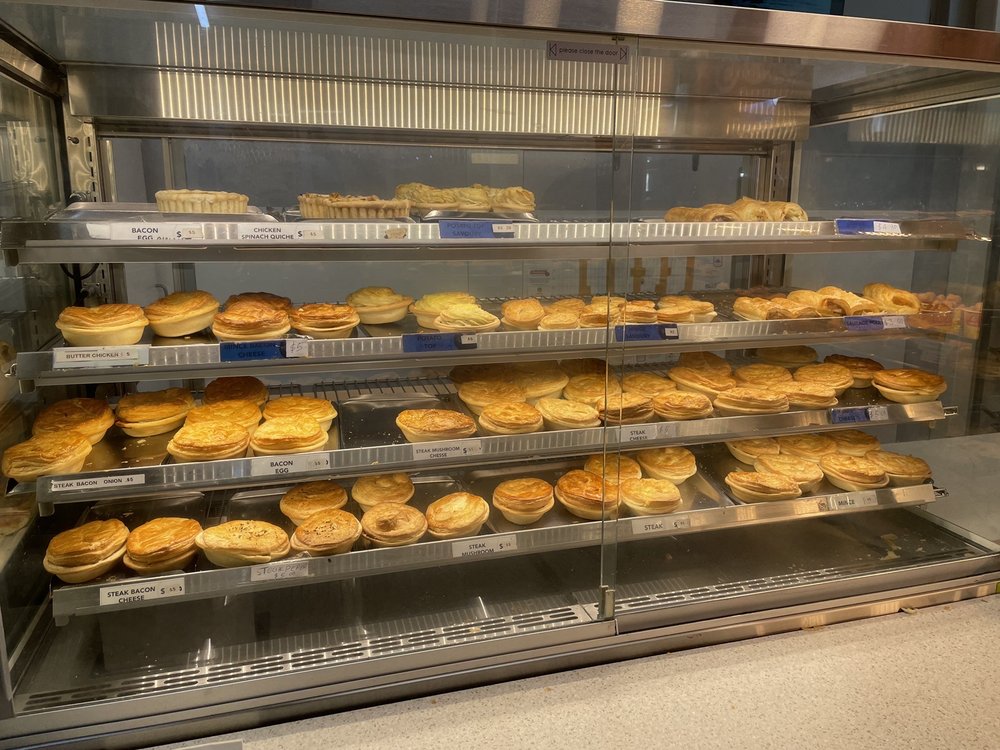 RONNIE’S CAFE AND BAKERY - Updated November 2025 - 68 Broadway ...