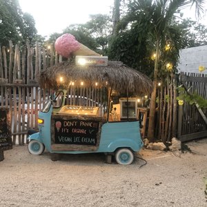 I SCREAM BAR - 65 Photos & 52 Reviews - Carretera Tulum - Boca Paila Km ...