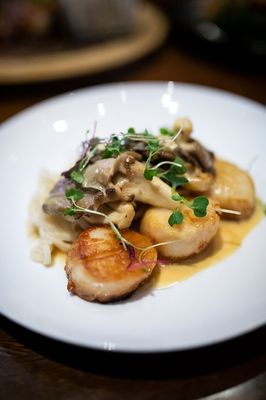 ORO RESTAURANT & LOUNGE - Updated July 2024 - 790 Photos & 405 Reviews ...