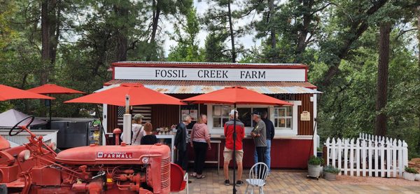 FOSSIL CREEK FARM - Updated March 2025 - 22 Photos - 8327 Fossil Creek ...