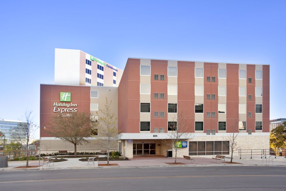 HOLIDAY INN EXPRESS & SUITES AUSTIN DOWNTOWN - UNIVERSITY - Updated ...