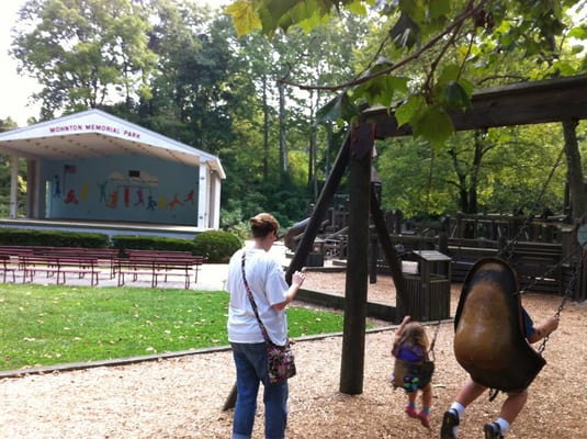 MOHNTON MEMORIAL PARK - Updated May 2025 - 202 E Wyomissing Ave ...