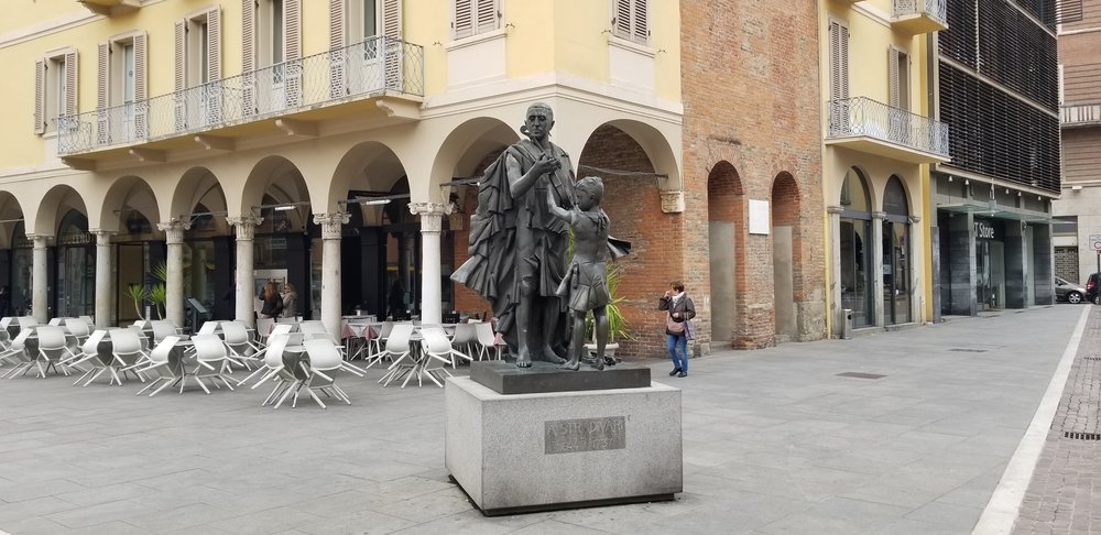 PIAZZA STRADIVARI - Landmarks & Historical Buildings - Piazza Antonio Stradivari, Cremona, Italy ...