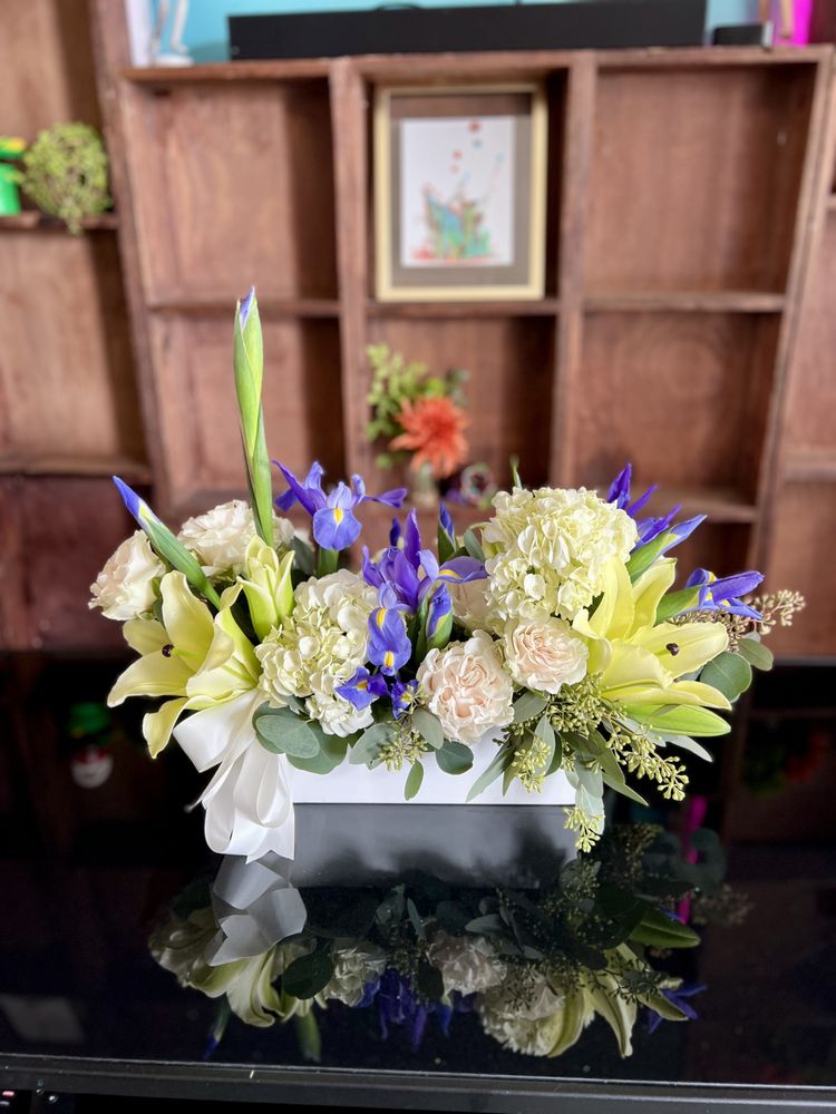 ELVIS ROSE LV - Updated August 2025 - 47 Photos - 446 Etwain Ave Bldg 5 ...