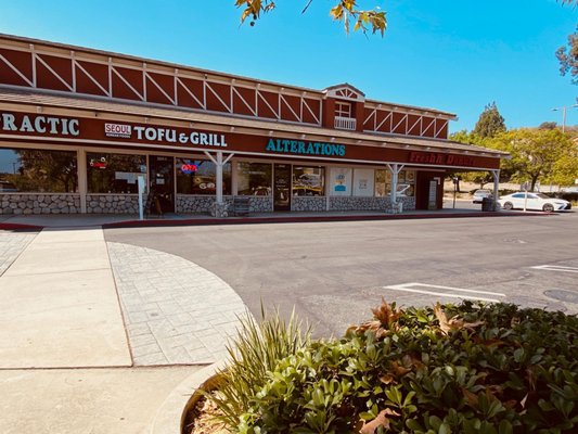 GORDON RANCH MARKETPLACE - Updated October 2025 - 18 Photos - 2563 ...