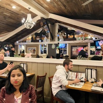 BLACK RIVER BARN - Updated July 2024 - 219 Photos & 391 Reviews - 1178 ...