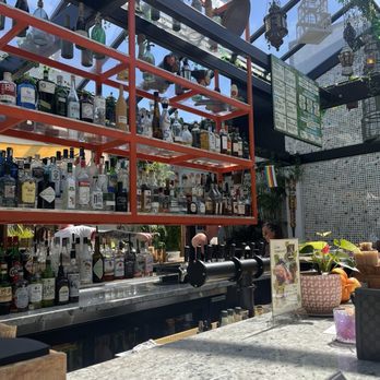 SOMERSET BAR - Updated January 2025 - 334 Photos & Average of 4.6 Stars ...