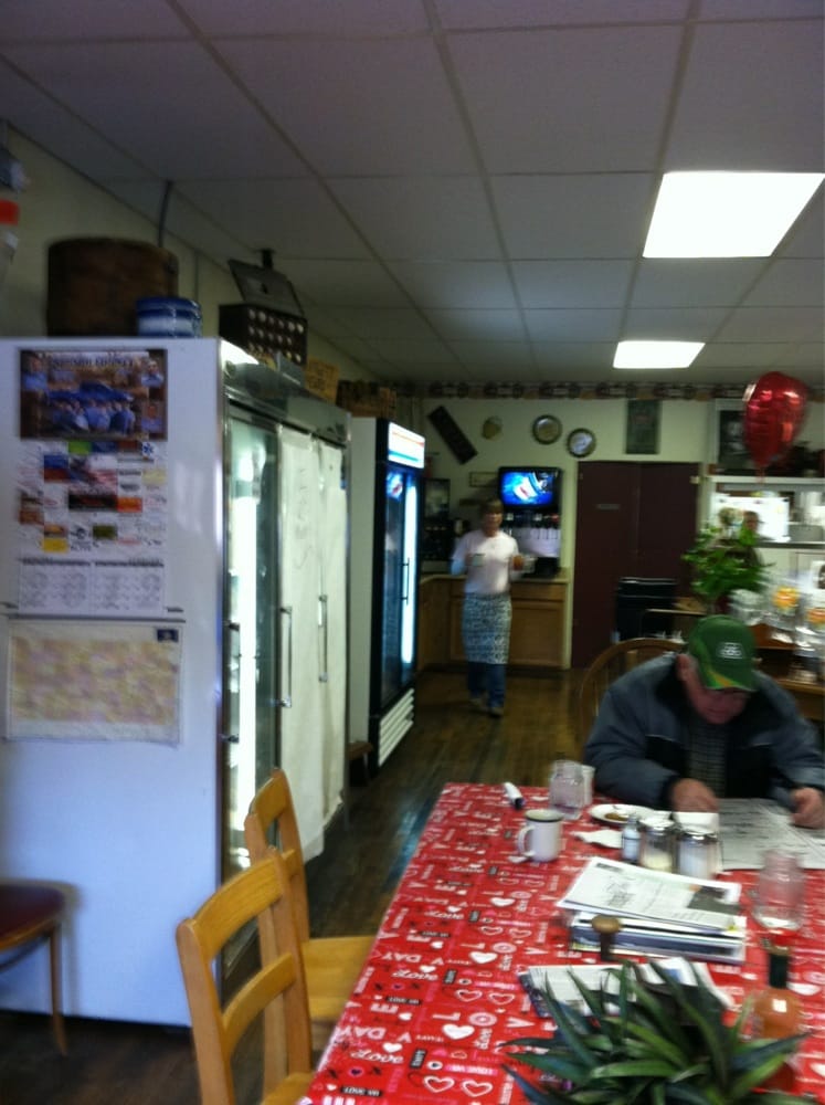 MURPHY’S MERCANTILE & CAFE - Updated November 2025 - 101 W Main, Stark ...