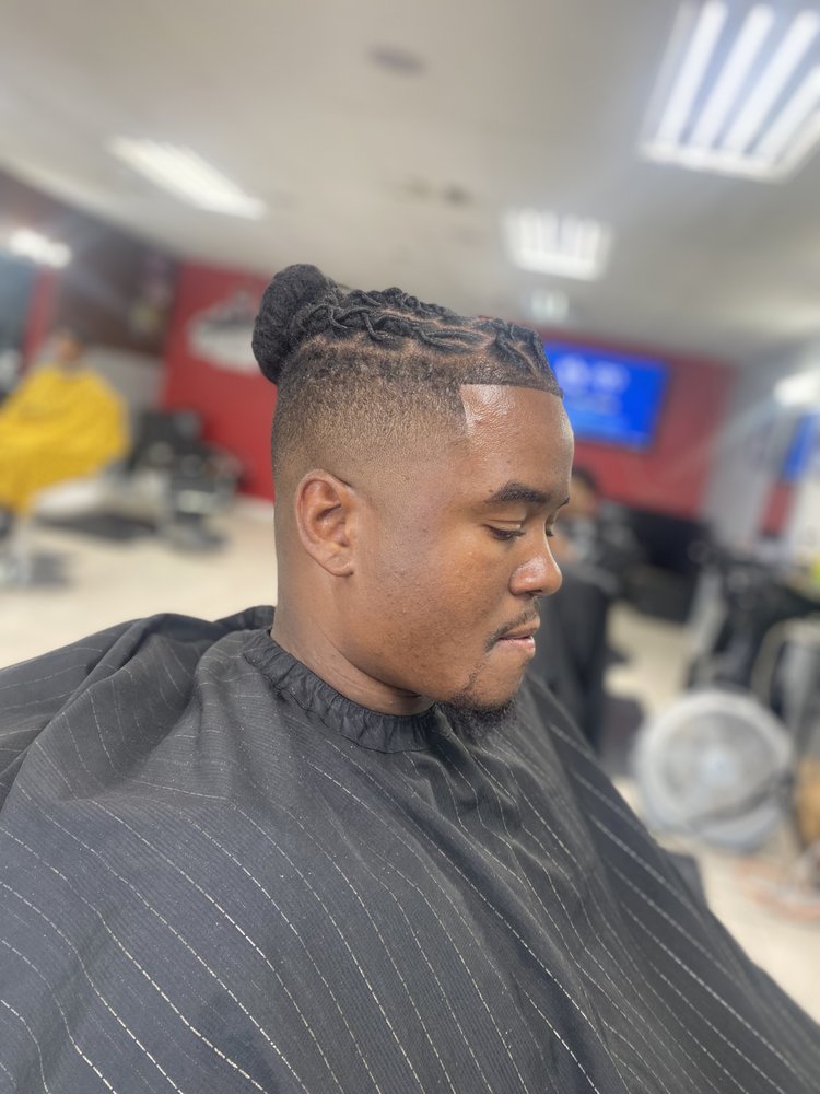 FADE IN FULL BARBERSHOP - Updated March 2025 - 11120 N 30th St, Tampa ...