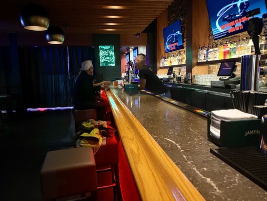 BADLANDS - Updated November 2025 - 131 Photos & 647 Reviews - 4121 18th ...