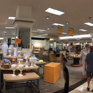 GOLF MILL SHOPPING CENTER - 32 Photos & 109 Reviews - Shopping Centers ...