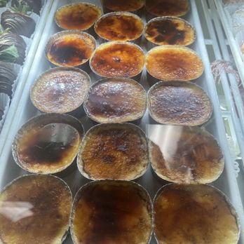 CALANDRA’S ITALIAN & FRENCH BAKERY - Updated May 2025 - 207 Photos ...